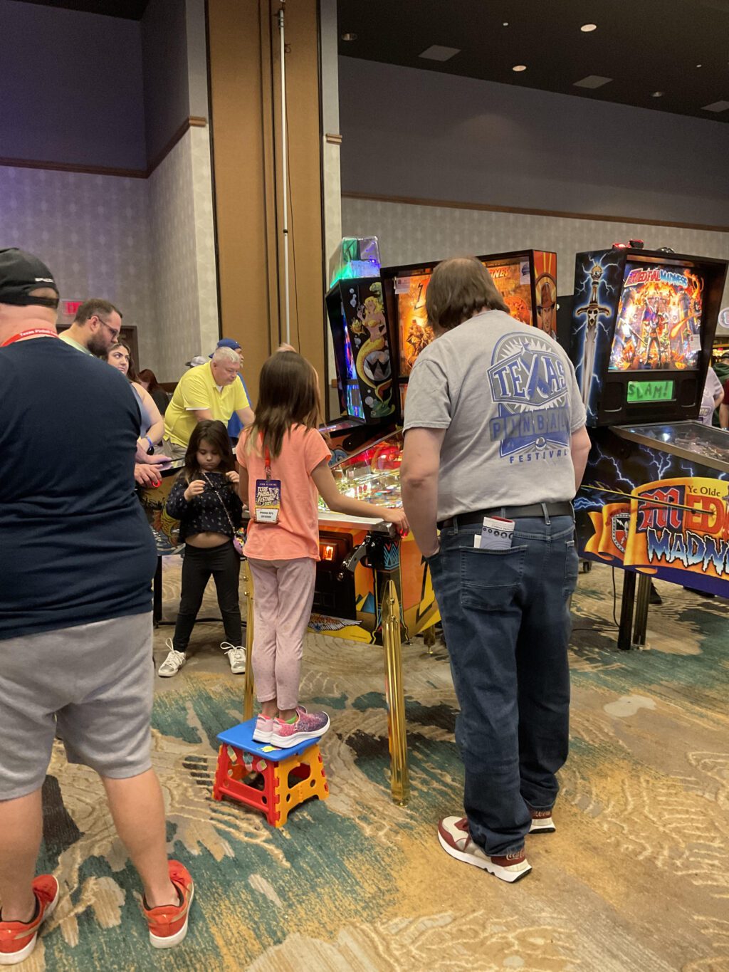Bouncing through the decades at the 2023 Texas Pinball Festival in ...